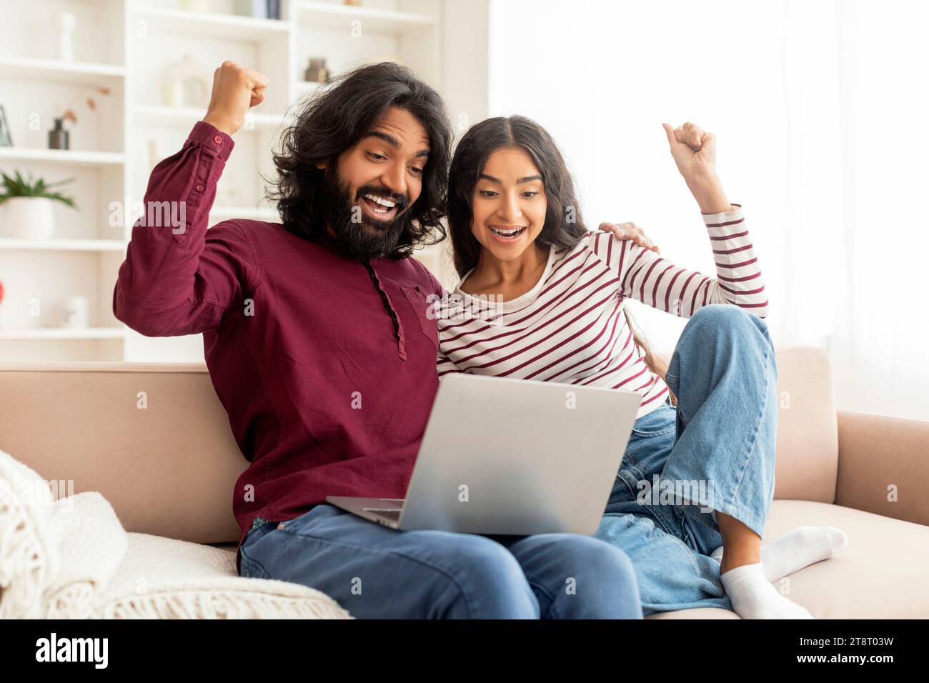 Indian beautiful couple laptop online hi-res stock photography and ...