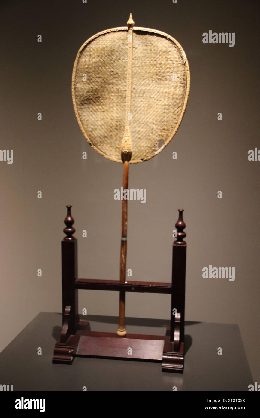 Modern Bangkok Art: Ivory Woven Fan, Gallery of Thai History, National ...