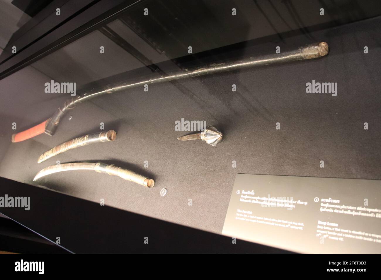 Thai Weapons, Arms and Armour Gallery, National Museum of Thailand ...