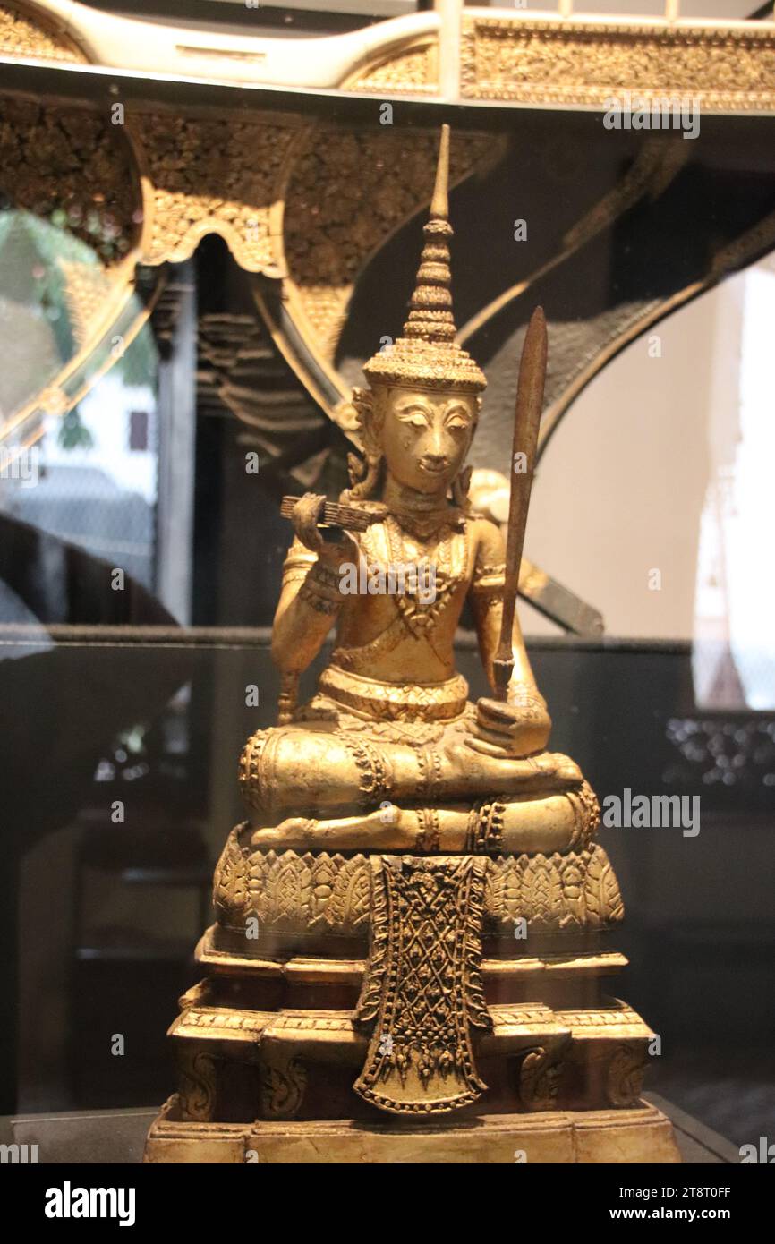 Thai Warrior God Statue, Arms and Armour Gallery, National Museum of ...