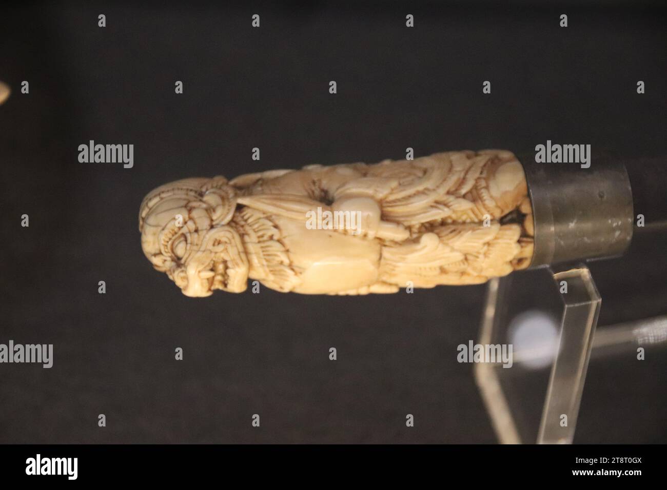 National knife hi-res stock photography and images - Alamy