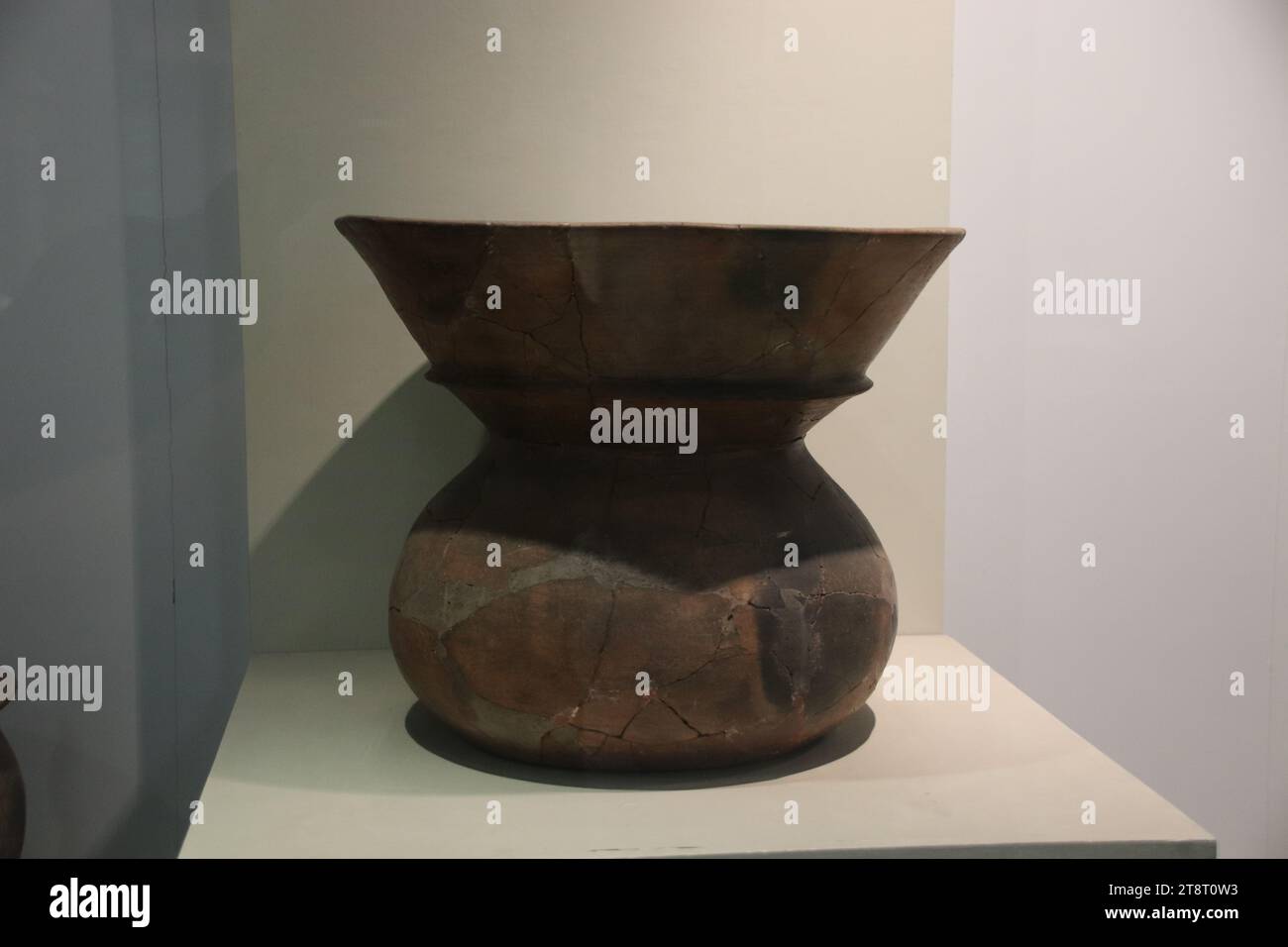 Neolithic pottery hi-res stock photography and images - Alamy