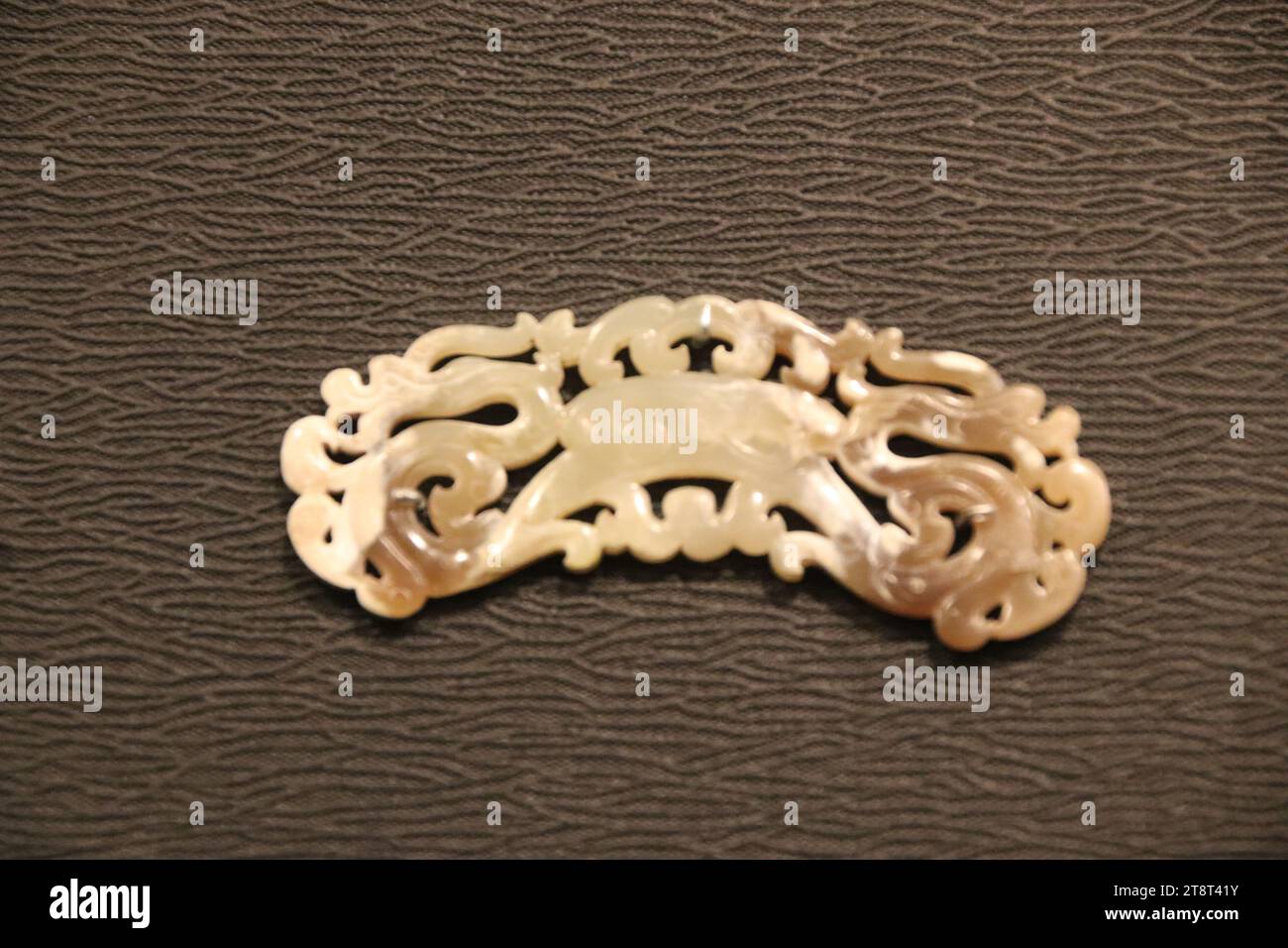 Warring States-Han Jade, Special Exhibit of Warring States to Han Jade ...