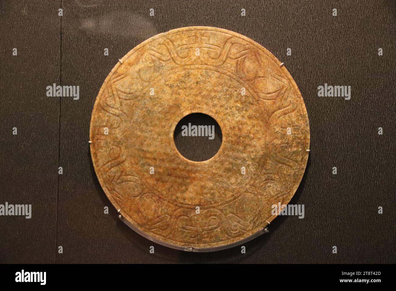 Warring States-Han Jade Bi Disc, Special Exhibit of Warring States to ...