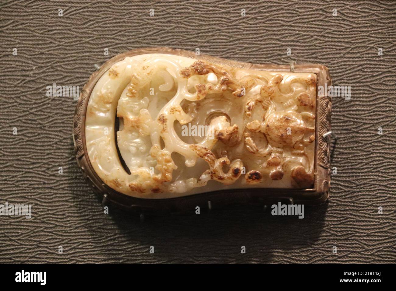 Warring States-Han Jade, Special Exhibit of Warring States to Han Jade ...