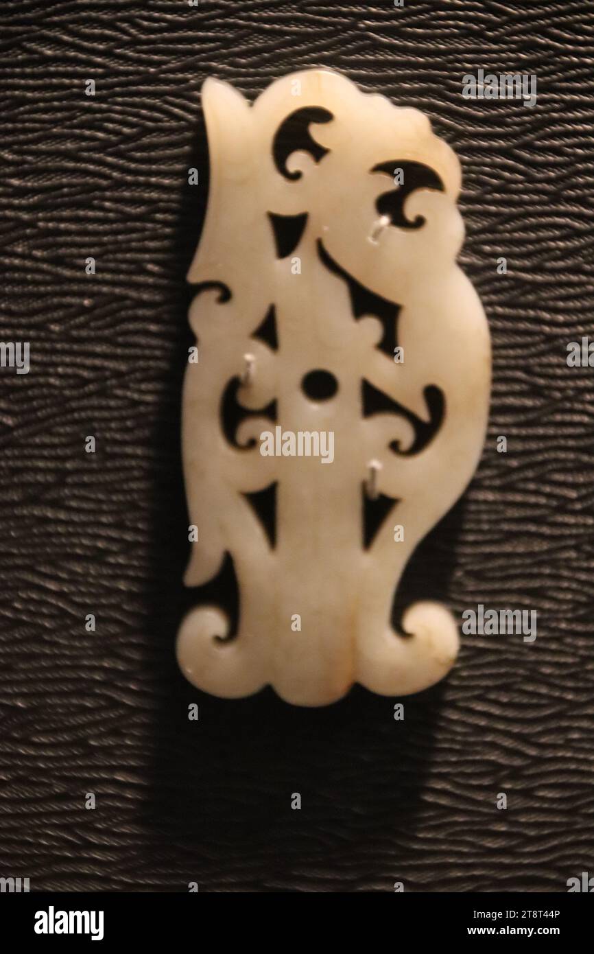 Warring States-Han Jade, Special Exhibit of Warring States to Han Jade ...