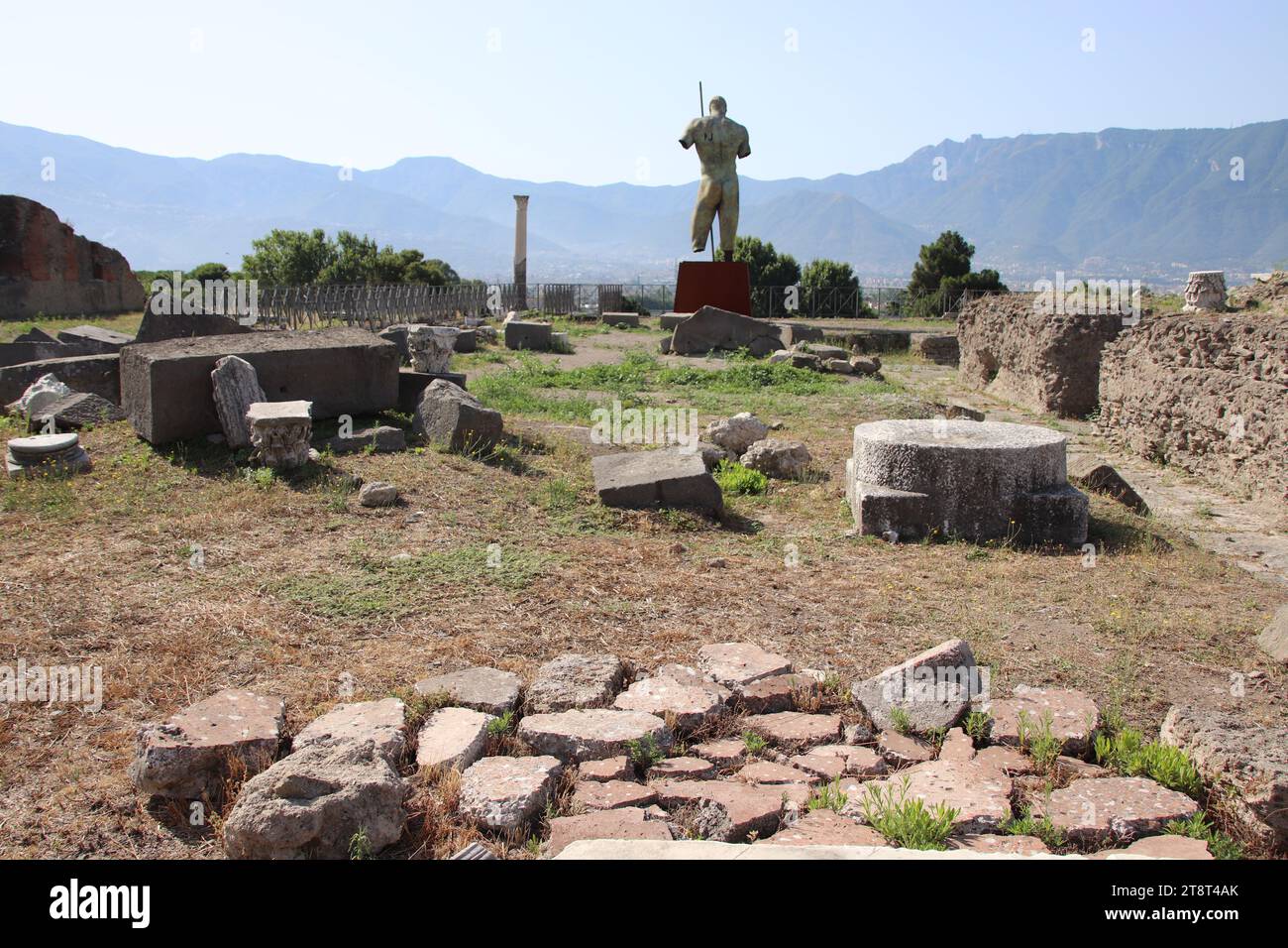 Pompeii Ruins & Bronze Statue of Daedalus, Remains of Roman city buried ...