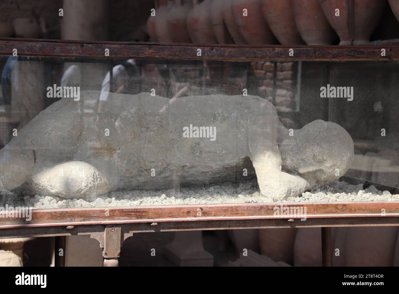 Pompeii Ruins: Cast of Human Victim, Remains of Roman city buried by ...