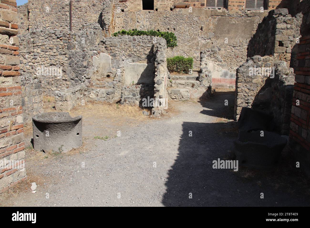 Pompeii Ruins, Remains of Roman city buried by eruption of Mt. Vesuvius ...