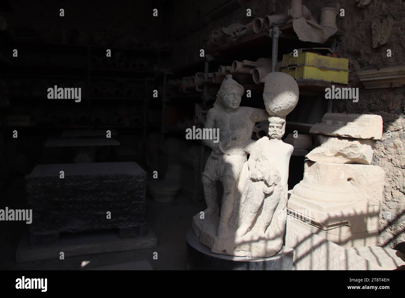 Pompeii Ruins, Remains of Roman city buried by eruption of Mt. Vesuvius ...