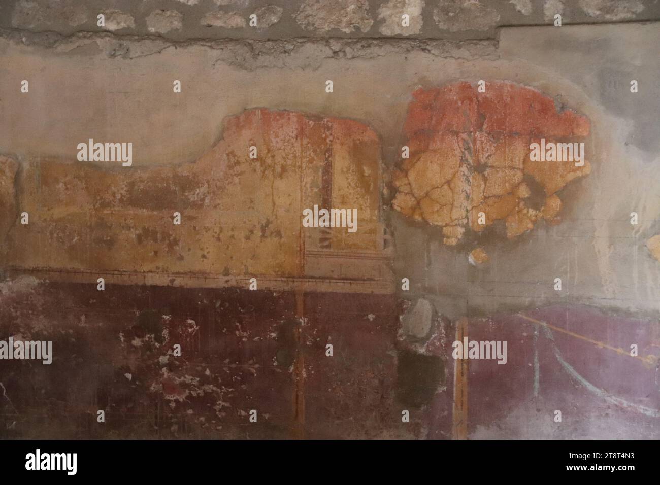Pompeii Ruins Fresco, Remains of Roman city buried by eruption of Mt ...