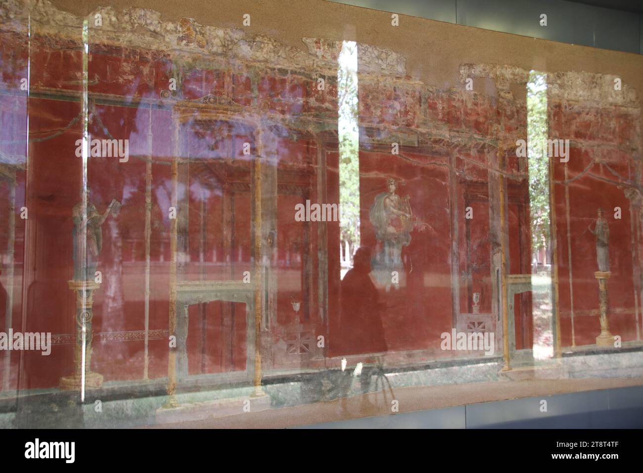 Pompeii Ruins Fresco, Remains of Roman city buried by eruption of Mt ...