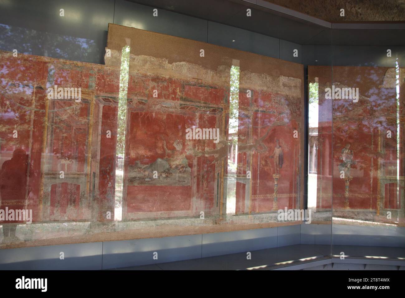 Pompeii Ruins Fresco, Remains of Roman city buried by eruption of Mt ...