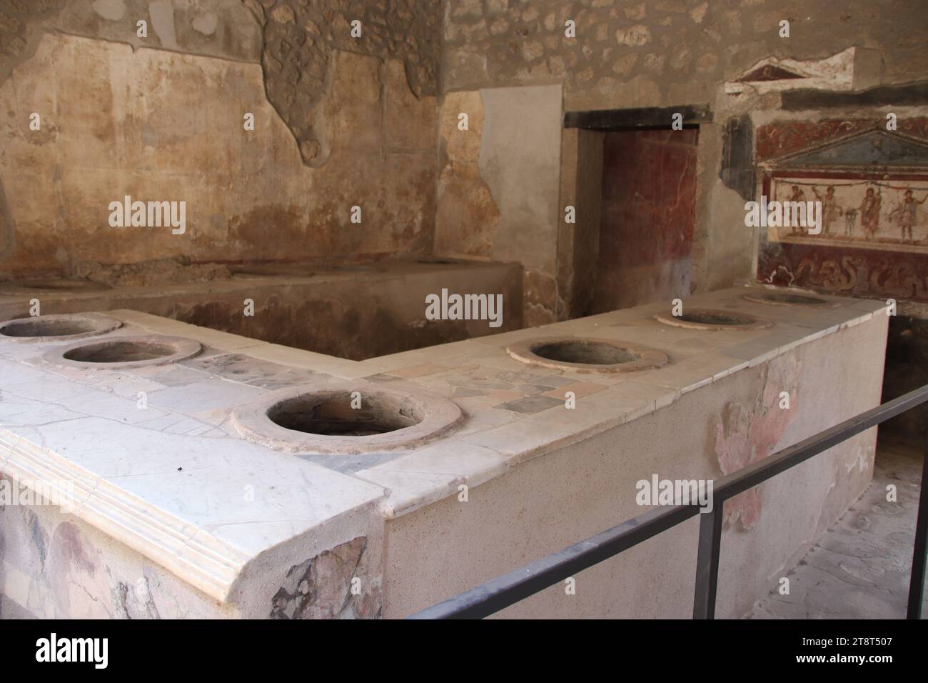 Pompeii Ruins Kitchen Stoves, Remains of Roman city buried by eruption ...