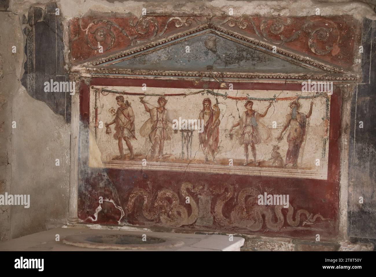 Pompeii Ruins Fresco, Remains of Roman city buried by eruption of Mt ...