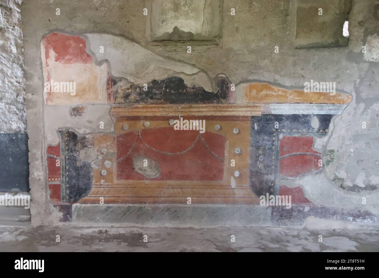 Pompeii Ruins Fresco, Remains of Roman city buried by eruption of Mt ...