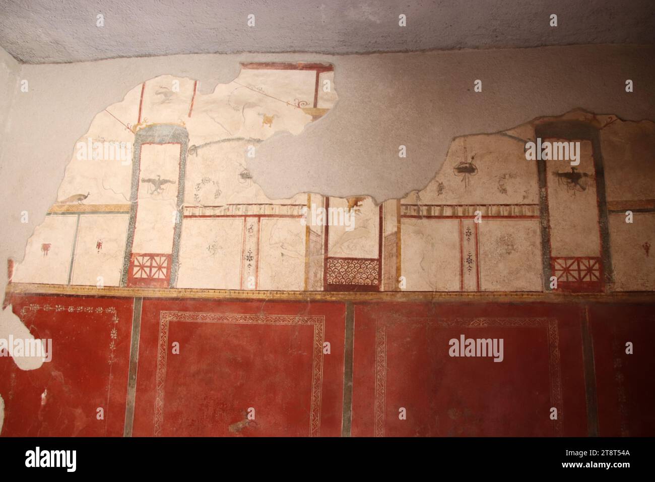 Pompeii Ruins Fresco, Remains of Roman city buried by eruption of Mt ...