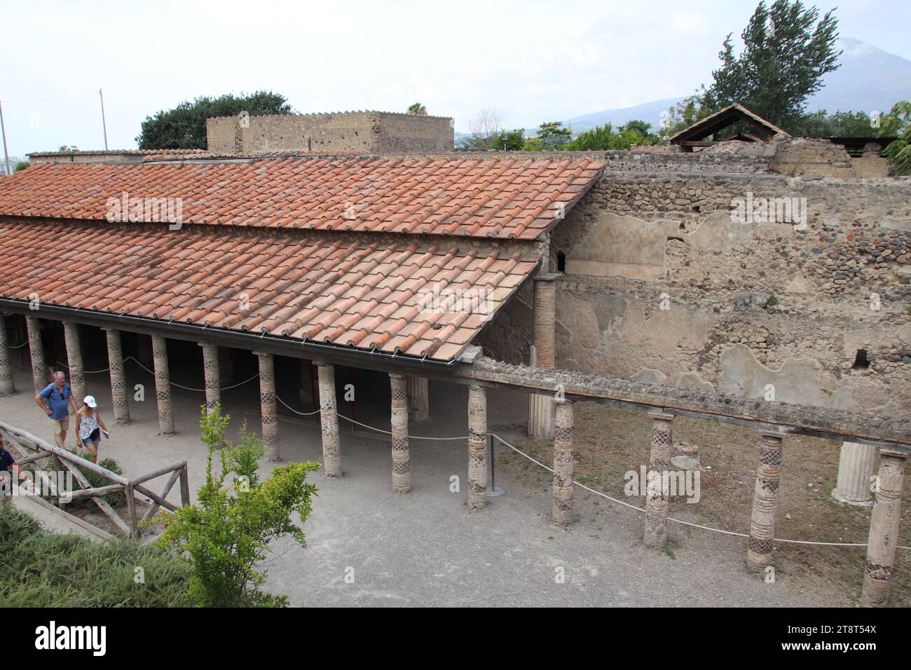Pompeii Ruins: Villa of the Mysteries, Remains of Roman city buried by ...