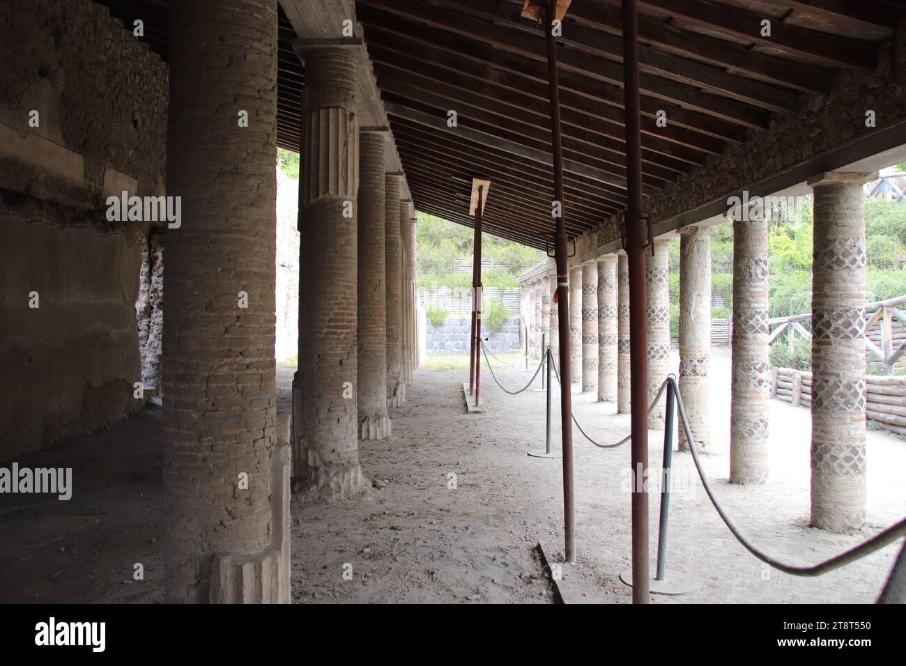 Pompeii Ruins: Villa of the Mysteries, Remains of Roman city buried by ...