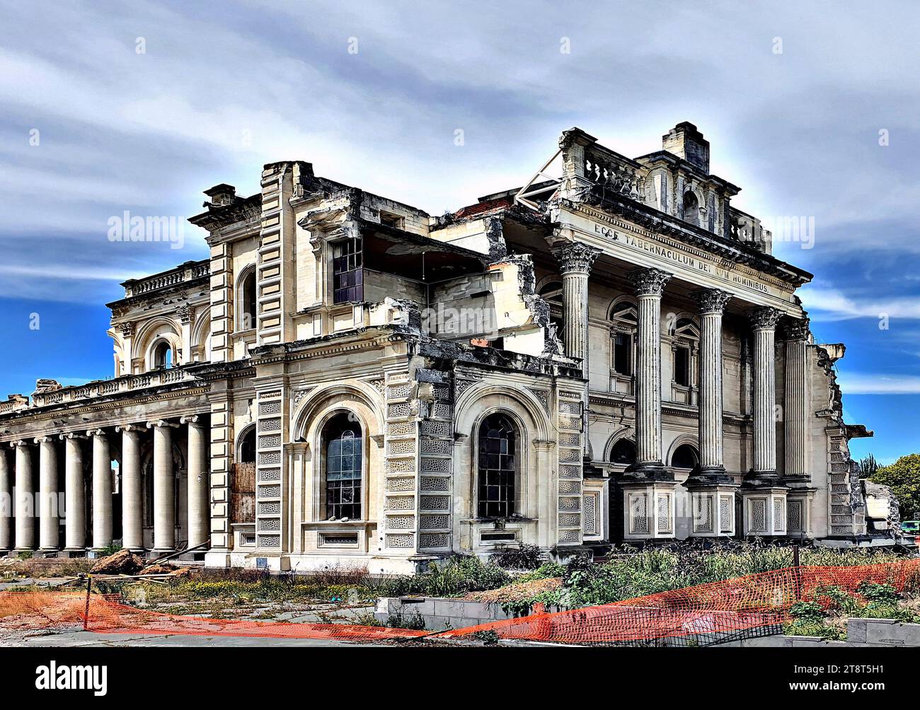 Cathedral demolition Christchurch, New Zealand NZ, Work on the ...