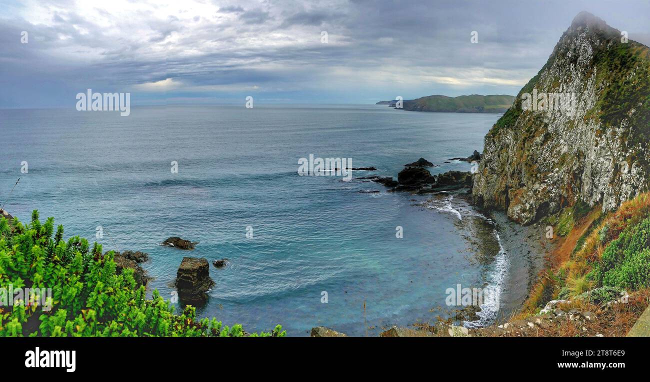 Nugget pt otago hi-res stock photography and images - Alamy