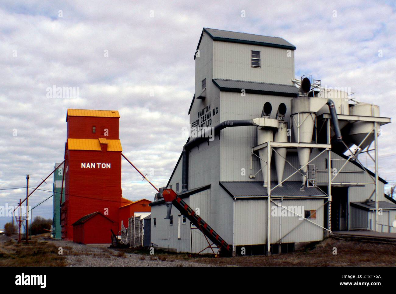 Nanton seed cleaning co hi-res stock photography and images - Alamy