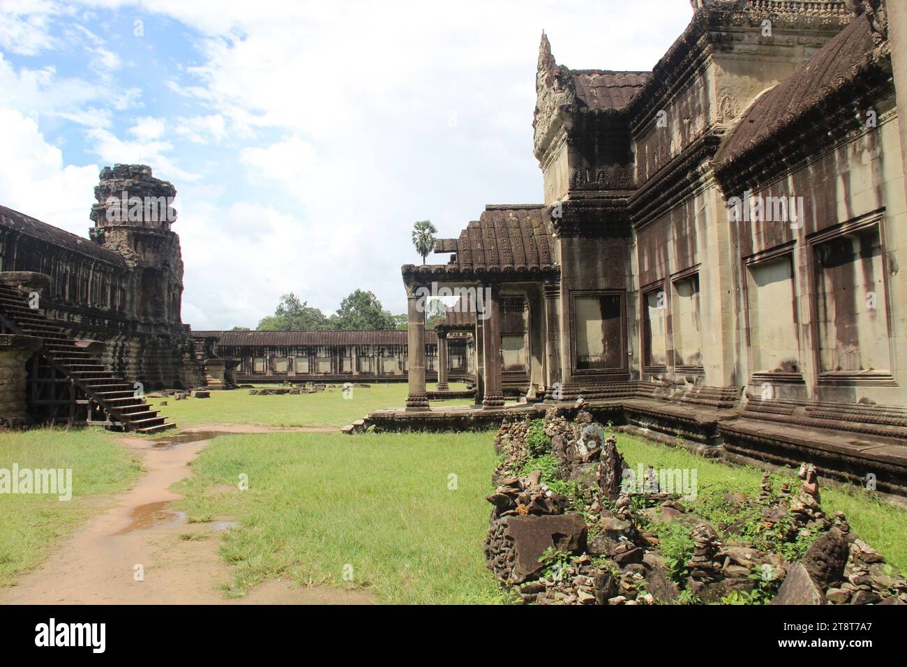 Angkor Wat, Khmer temple, reign of Suryavarman II (1113-1150 AD), Siem ...