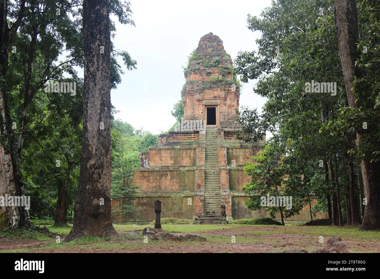 Baksei Chamkrong, Khmer temple, ancient Angkor area, Cambodia. Reign of ...