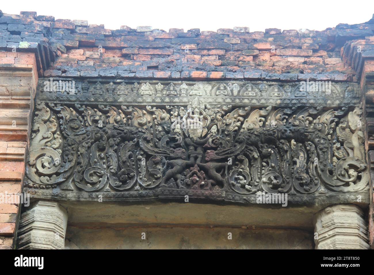 Prasat Bei, Khmer temple, ancient Angkor area, Cambodia. Reign of ...