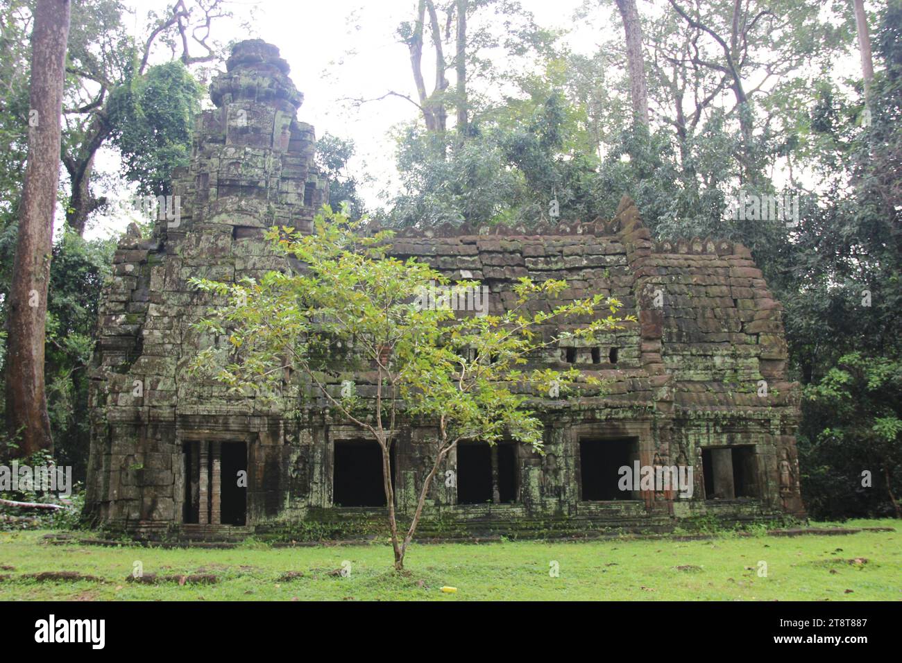 Preah Khan, Khmer temple, ancient Angkor area, Cambodia. Reign of ...