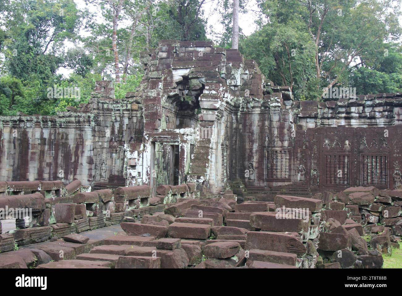 Preah Khan, Khmer temple, ancient Angkor area, Cambodia. Reign of ...