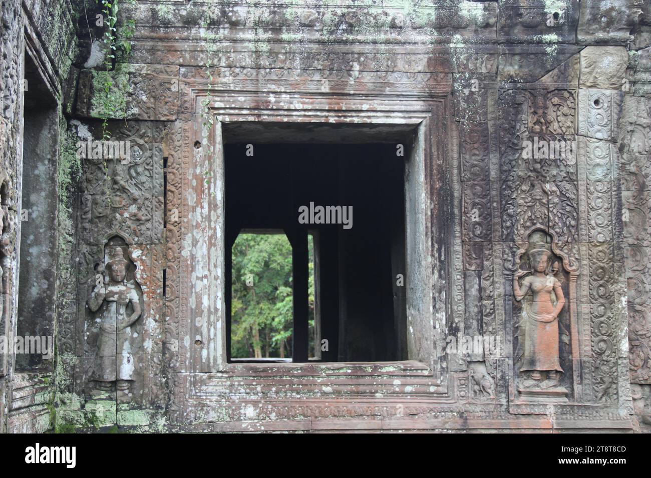 Preah Khan, Khmer temple, ancient Angkor area, Cambodia. Reign of ...