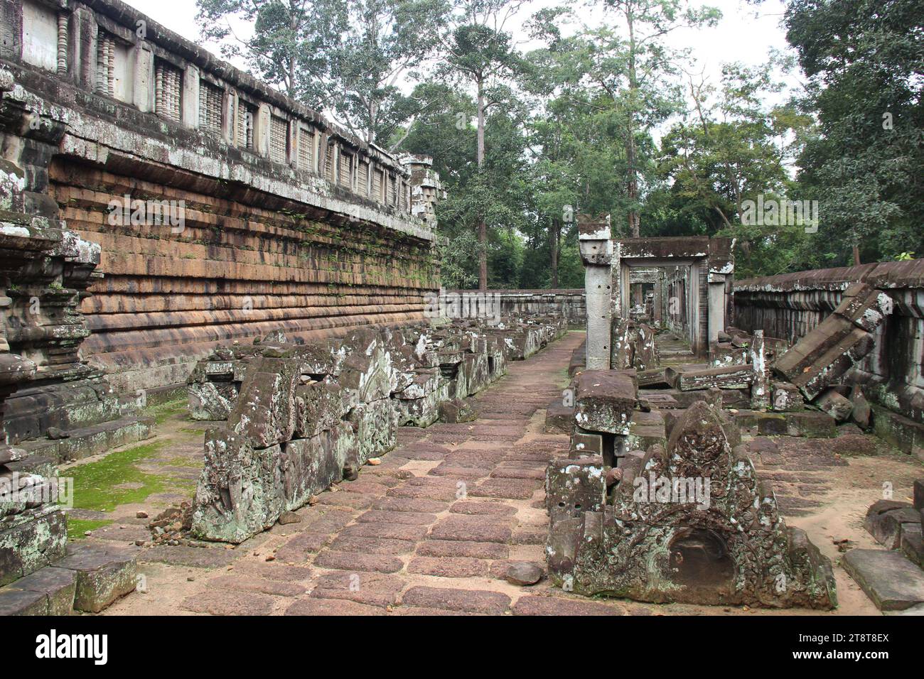 Ta Keo, Khmer temple, ancient Angkor area, Cambodia. Reign of ...