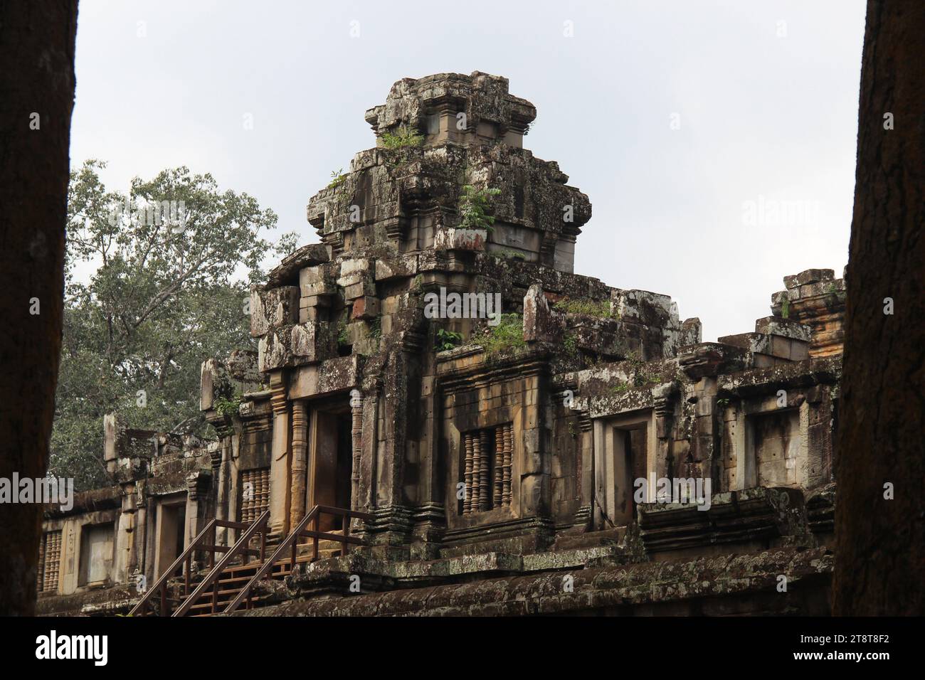 Ta Keo, Khmer temple, ancient Angkor area, Cambodia. Reign of ...