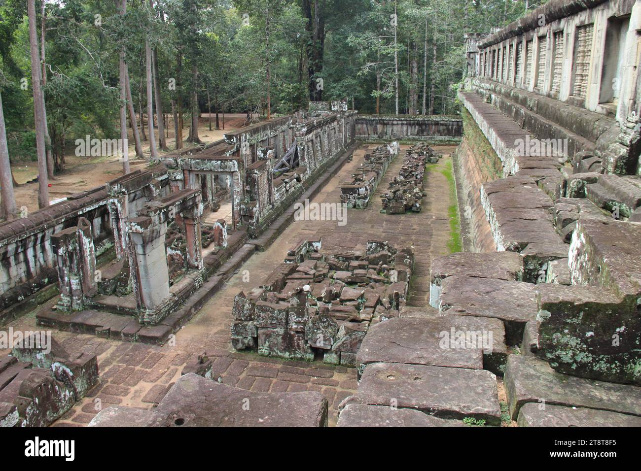 Ta Keo, Khmer temple, ancient Angkor area, Cambodia. Reign of ...