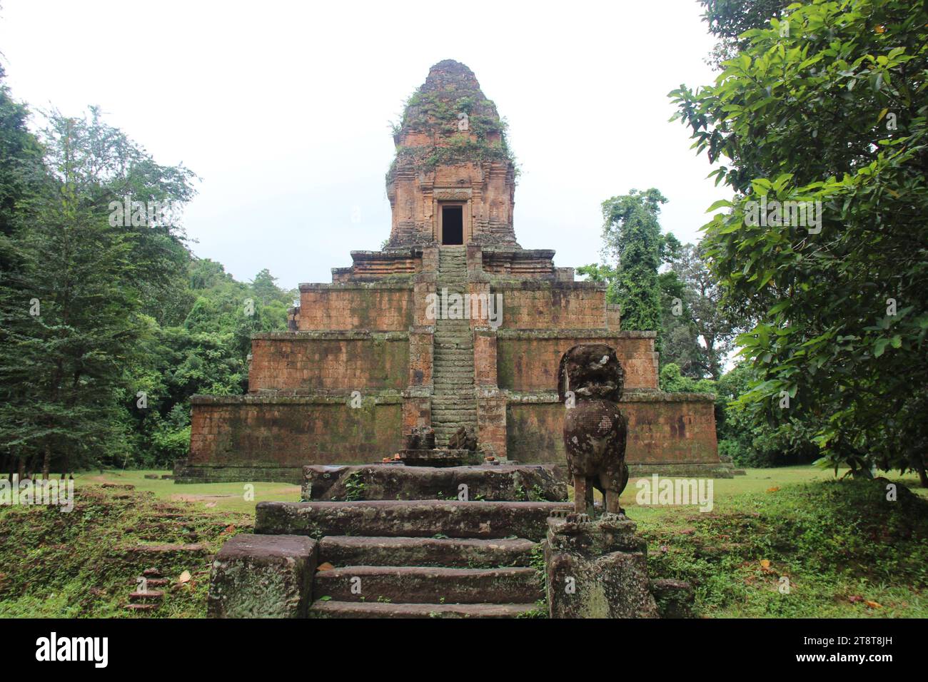 Baksei Chamkrong, Khmer temple, ancient Angkor area, Cambodia. Reign of ...