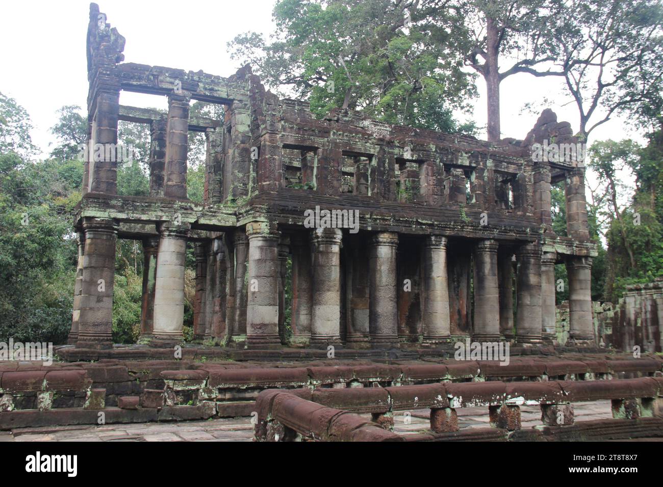 Preah Khan, Khmer temple, ancient Angkor area, Cambodia. Reign of ...