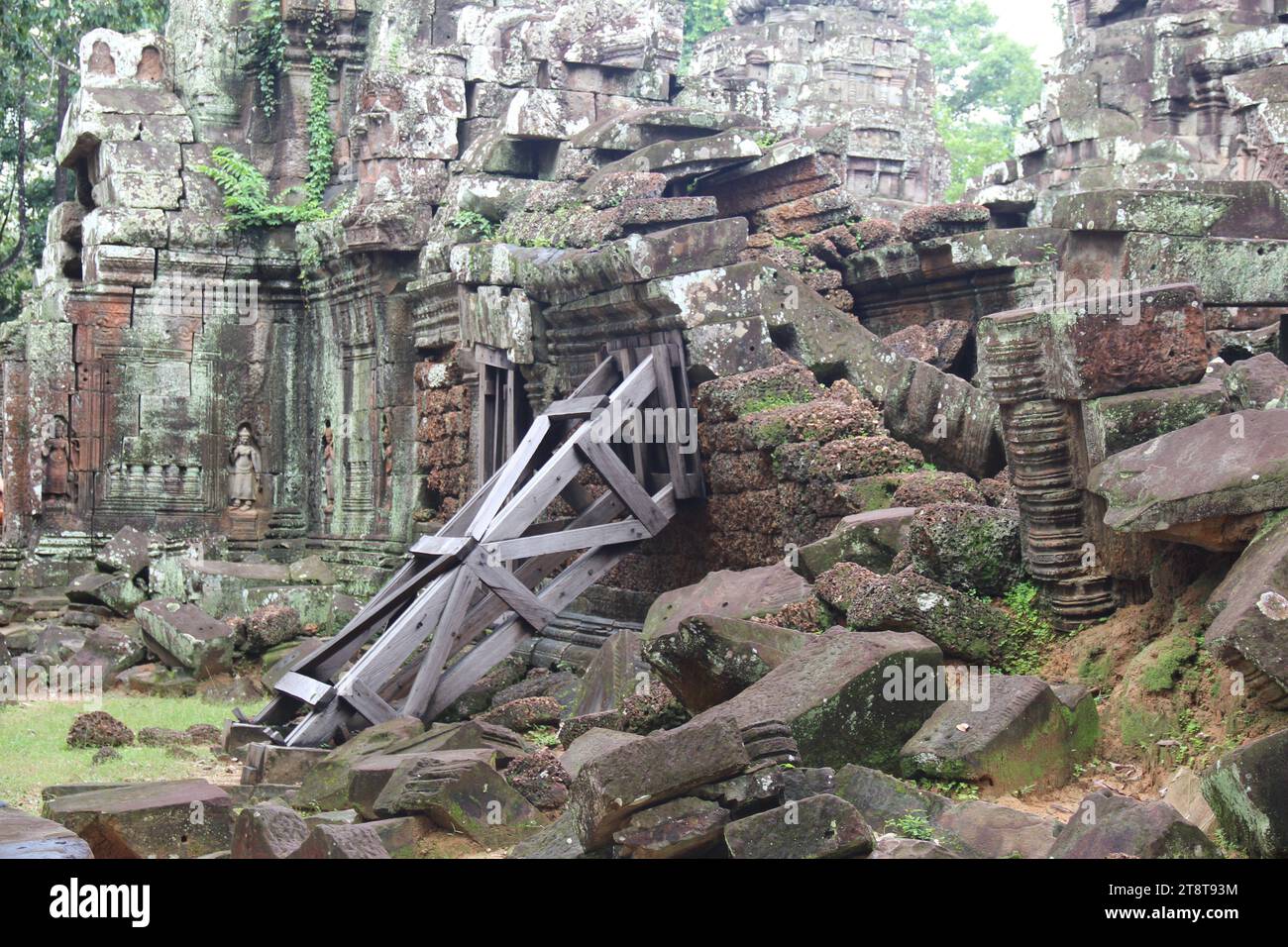 Ta Som, Khmer temple, ancient Angkor area, Cambodia. Reign of ...