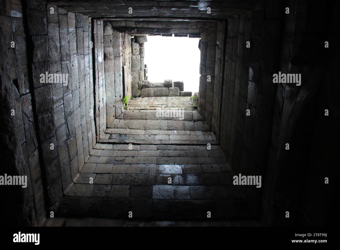 Ta Keo, Khmer temple, ancient Angkor area, Cambodia. Reign of ...