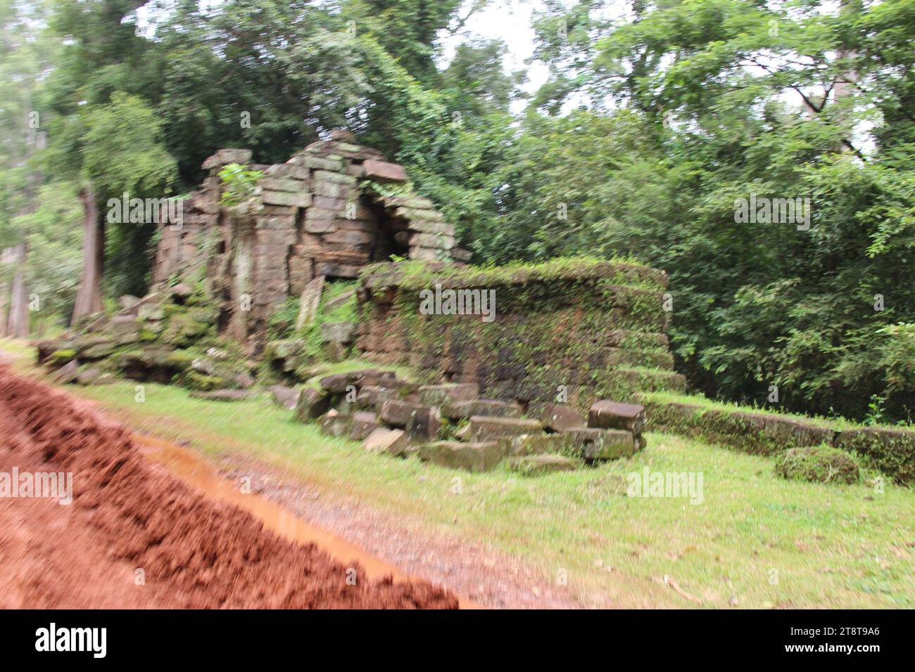 Ta Keo, Khmer temple, ancient Angkor area, Cambodia. Reign of ...