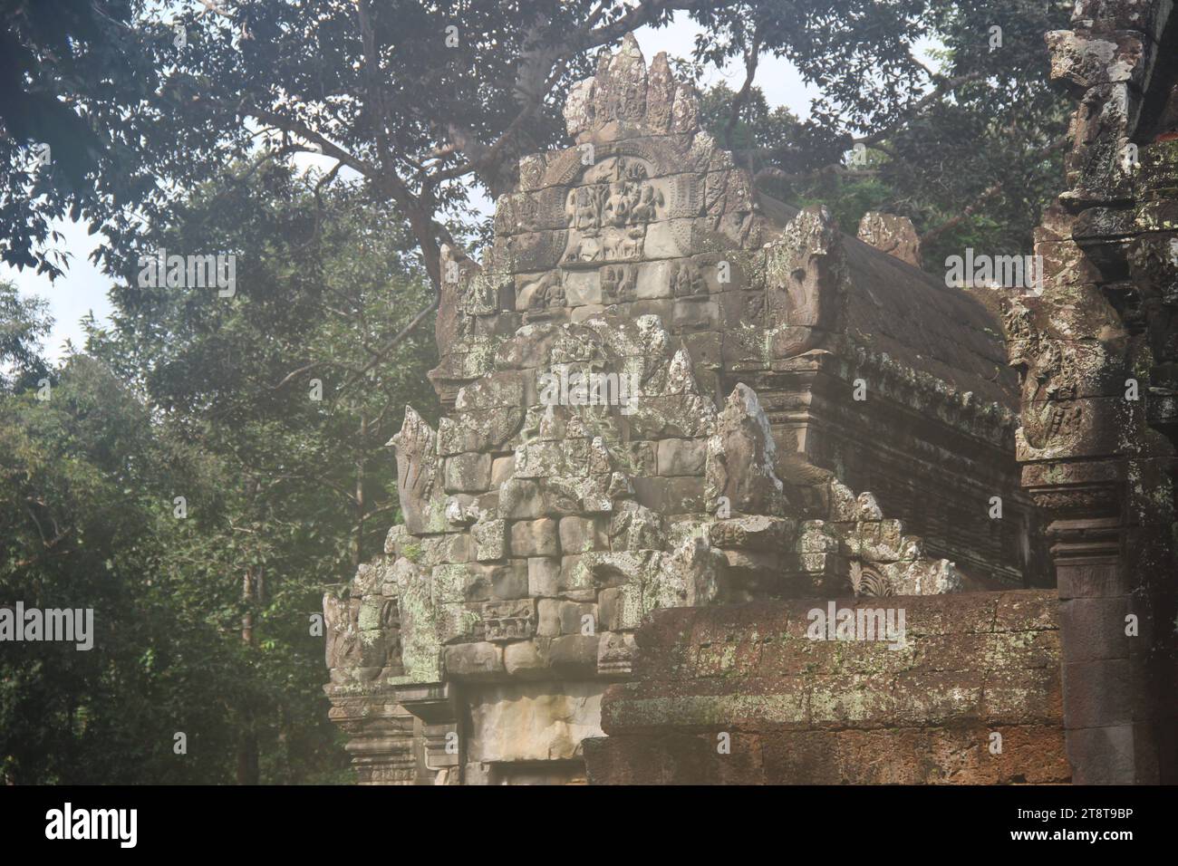 Thommanon, Khmer temple, ancient Angkor area, Cambodia. Reign of ...
