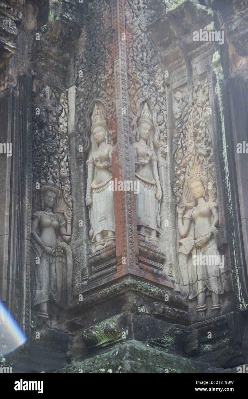 Thommanon, Khmer temple, ancient Angkor area, Cambodia. Reign of ...
