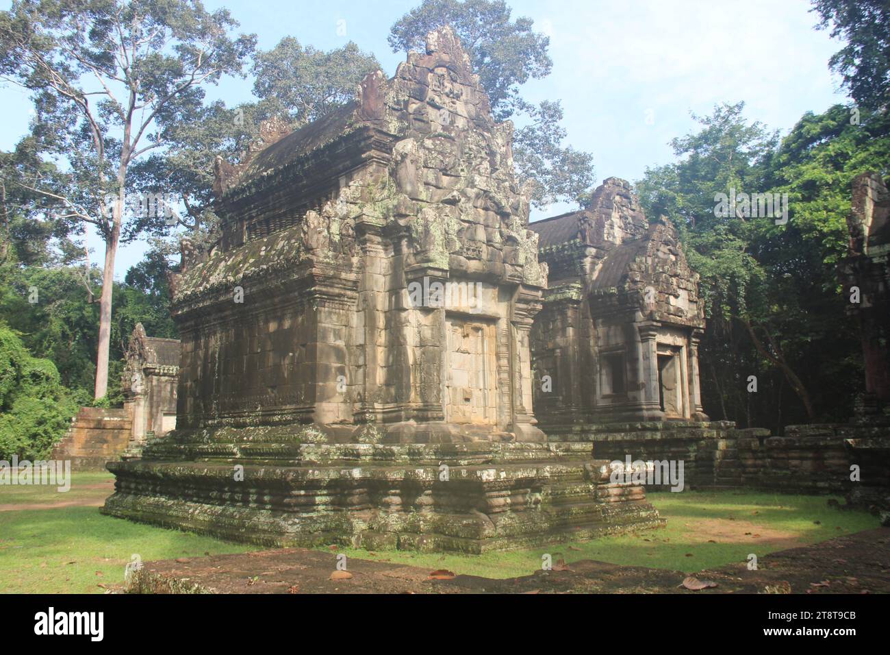 Thommanon, Khmer temple, ancient Angkor area, Cambodia. Reign of ...