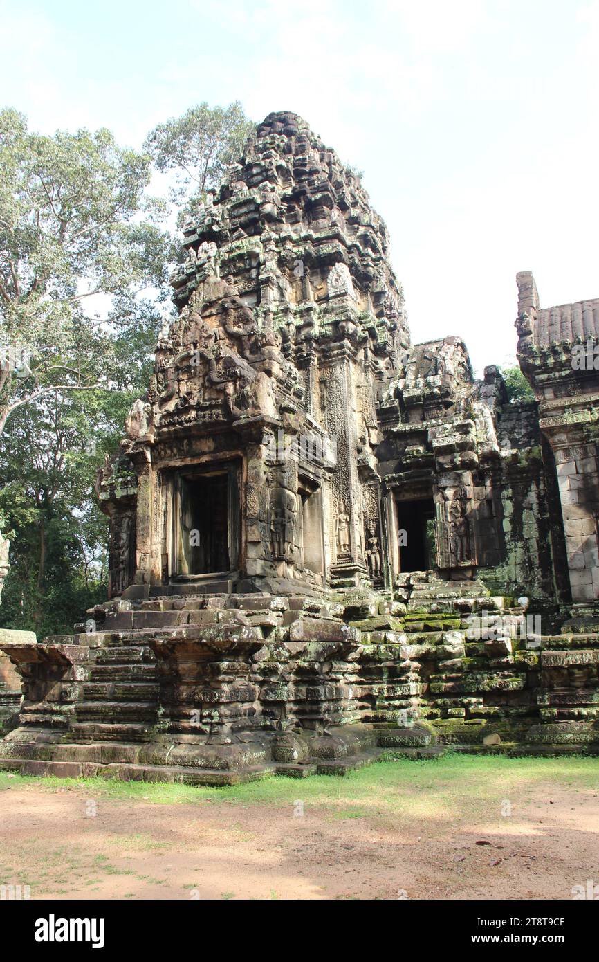 Thommanon, Khmer temple, ancient Angkor area, Cambodia. Reign of ...