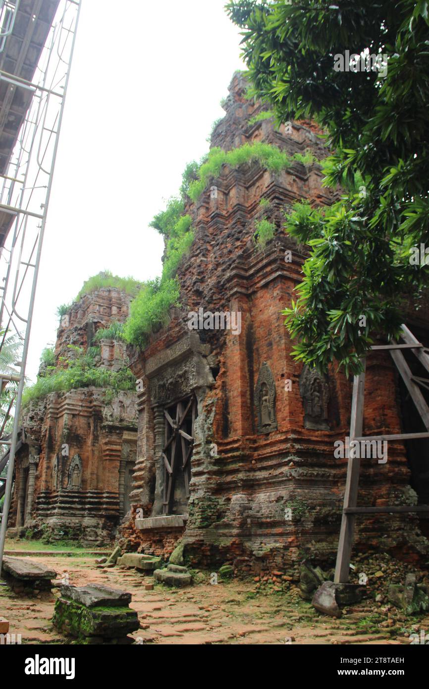 Lolei, Khmer temple, ancient Angkor area, Cambodia. Reign of Yasovarman ...