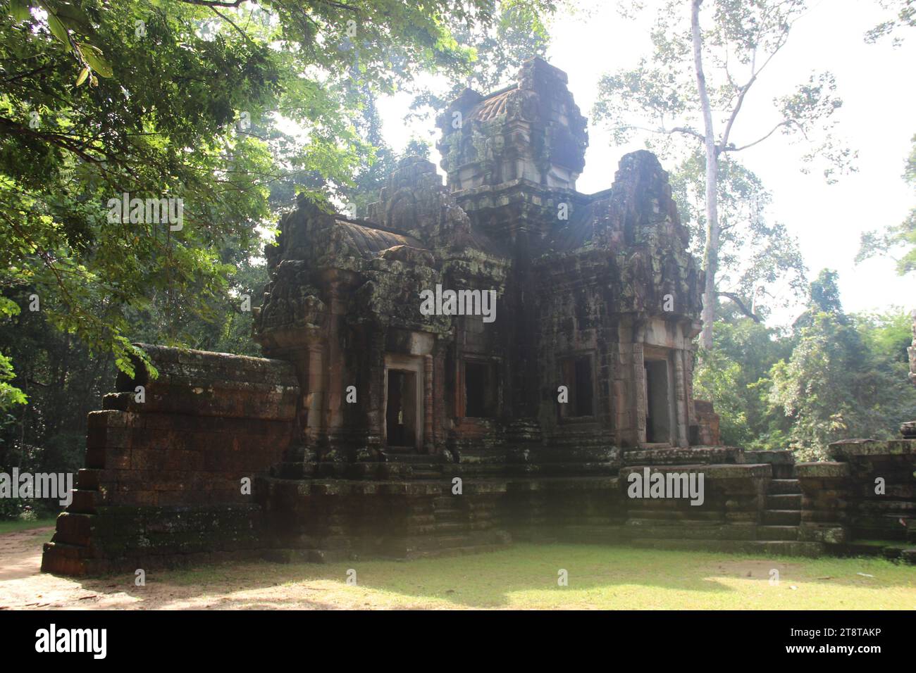 Thommanon, Khmer temple, ancient Angkor area, Cambodia. Reign of ...