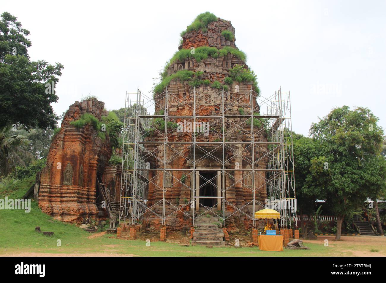 Lolei, Khmer temple, ancient Angkor area, Cambodia. Reign of Yasovarman ...
