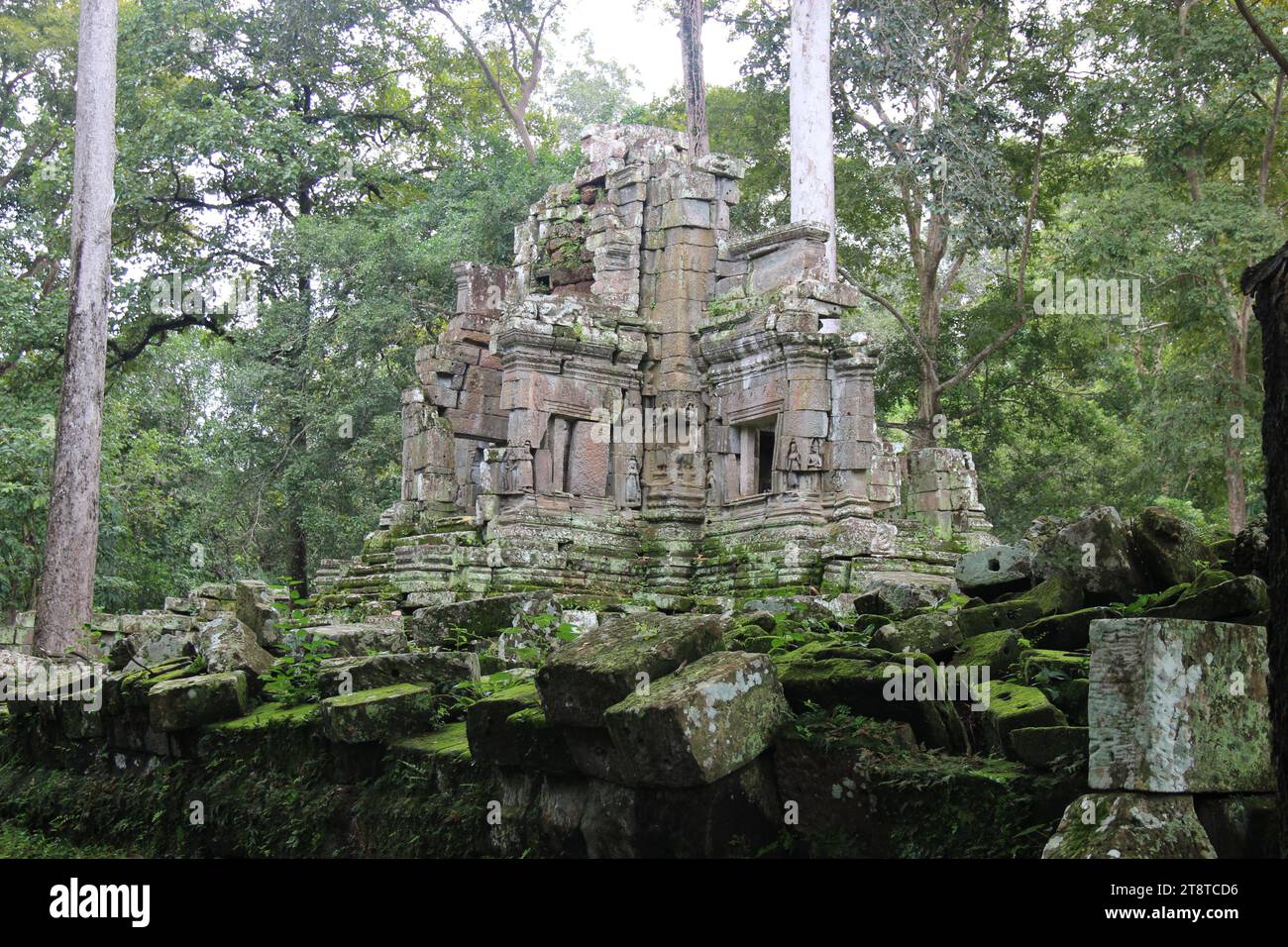 Preah Pithu, Temple 482 U, Angkor Thom, Ancient Khmer city near Angkor ...
