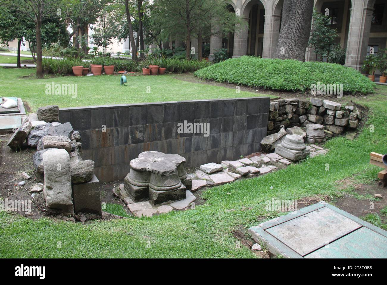 Axtec hi-res stock photography and images - Alamy