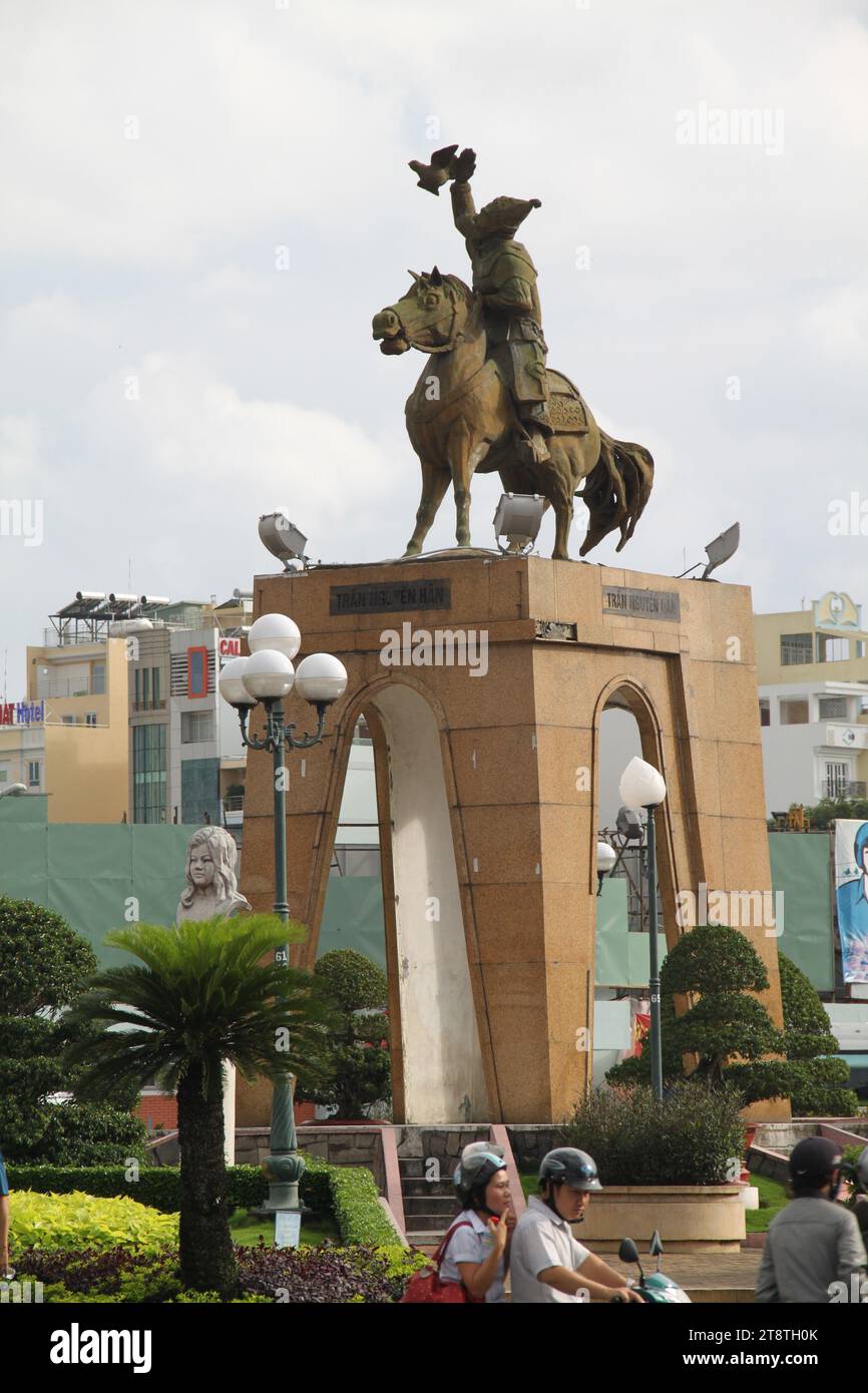 Tran Nguyen Han statue, Ho Chi Minh City/Saigon, Vietnam Stock Photo ...